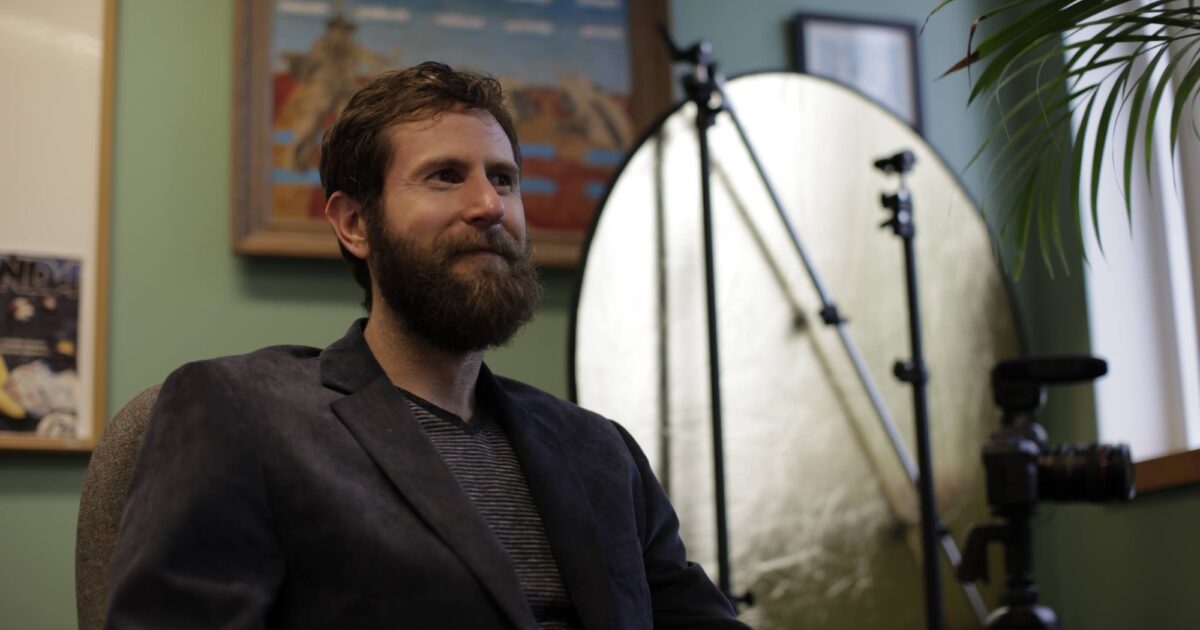 A Blend of Journalism and Fine Art | Gordon College