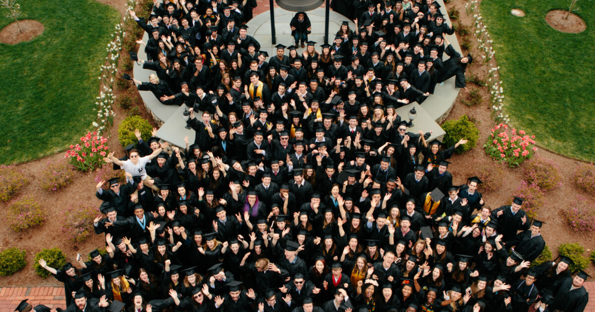 Gordon College Presents Degrees to 495 at 124th… | Gordon College