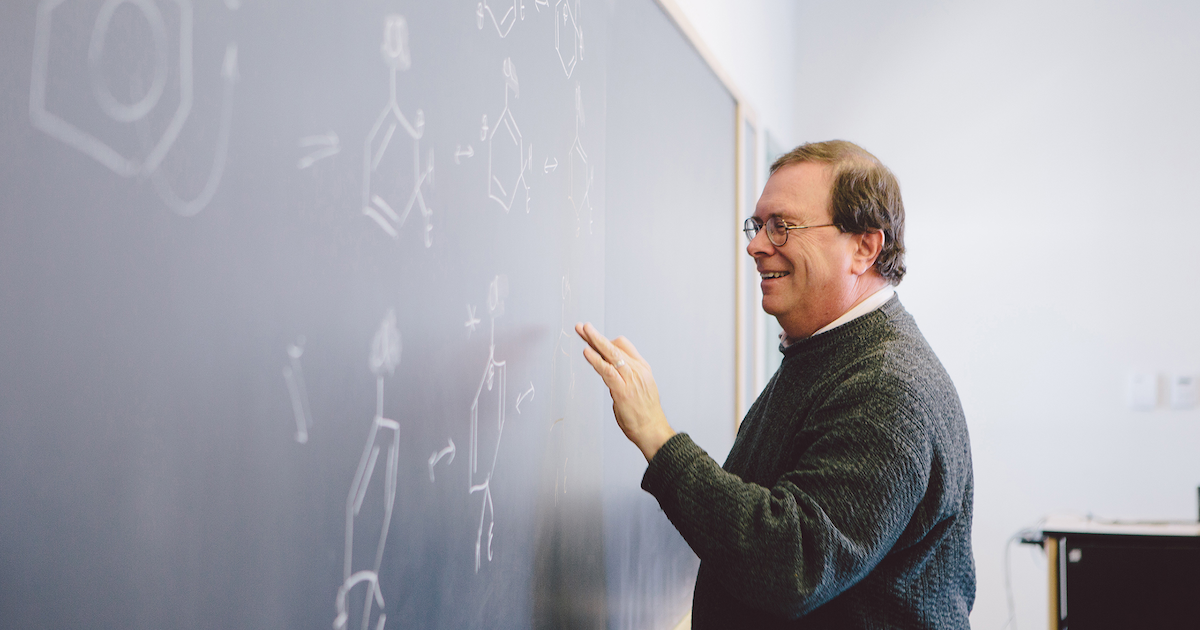 Gordon College Professor Named ACS Fellow Honoree by… | Gordon College